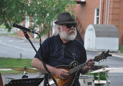 Chuck Fest to honor 'kind and generous spirit' | Entertainment ...