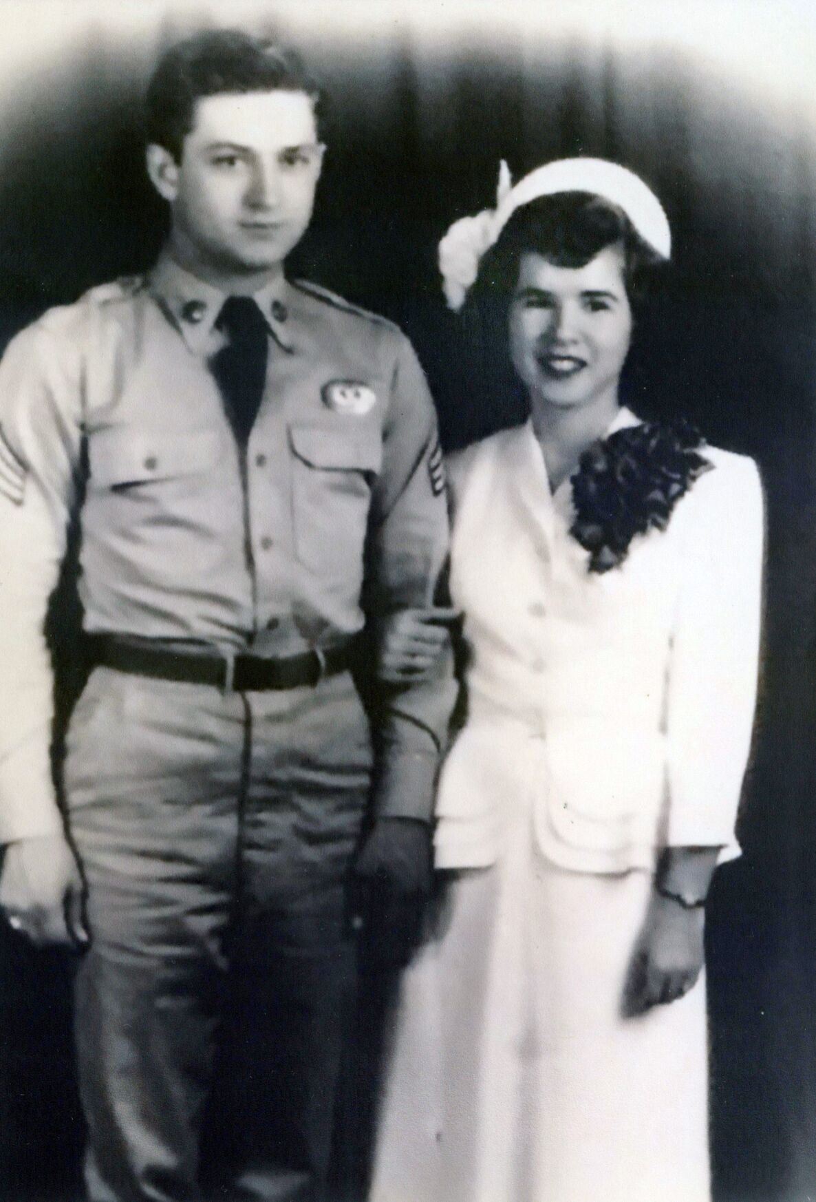 Frank and Evelyn Simons | Features | thetimesnews.com