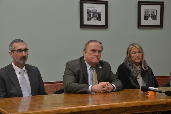 State senator majority leaders visit Whitley County | Local News ...