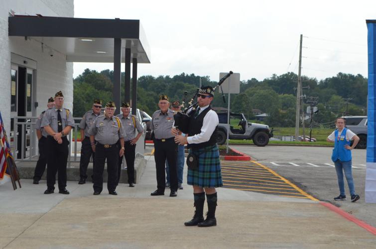 Walmart celebrates new beginnings with ribbon-cutting | Community ...