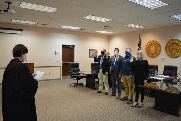 New Corbin City Commission members sworn in to serve in new year ...