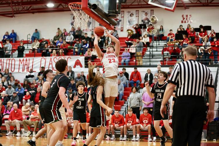 Harlan County holds off Corbin with 59-53 win | Sports ...