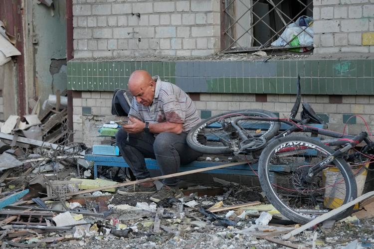 Photos show aftermath of large-scale Russian attack overnight in Kyiv ...