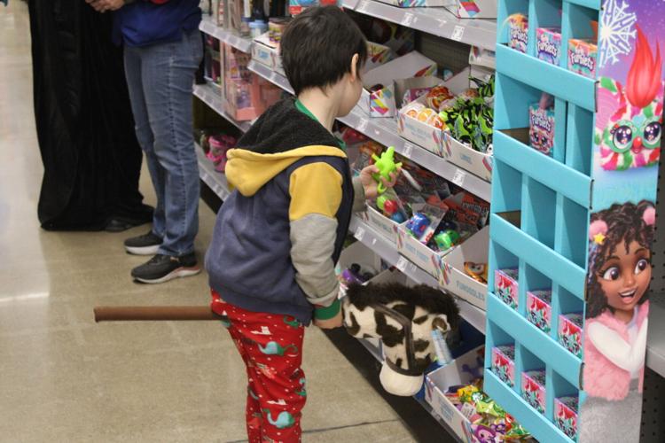 Corbin Police hosts annual Shop with a Cop | Community ...