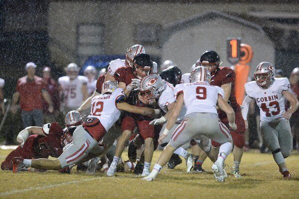 Corbin captures District's No. 1 seed with 43-6 win over Wayne County ...