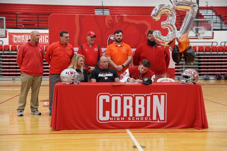 Three Redhound football players sign with Union College | Sports ...