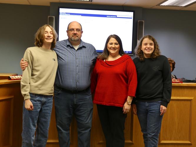 Grubb sworn in as new Whitley BOE member | News | thetimestribune.com
