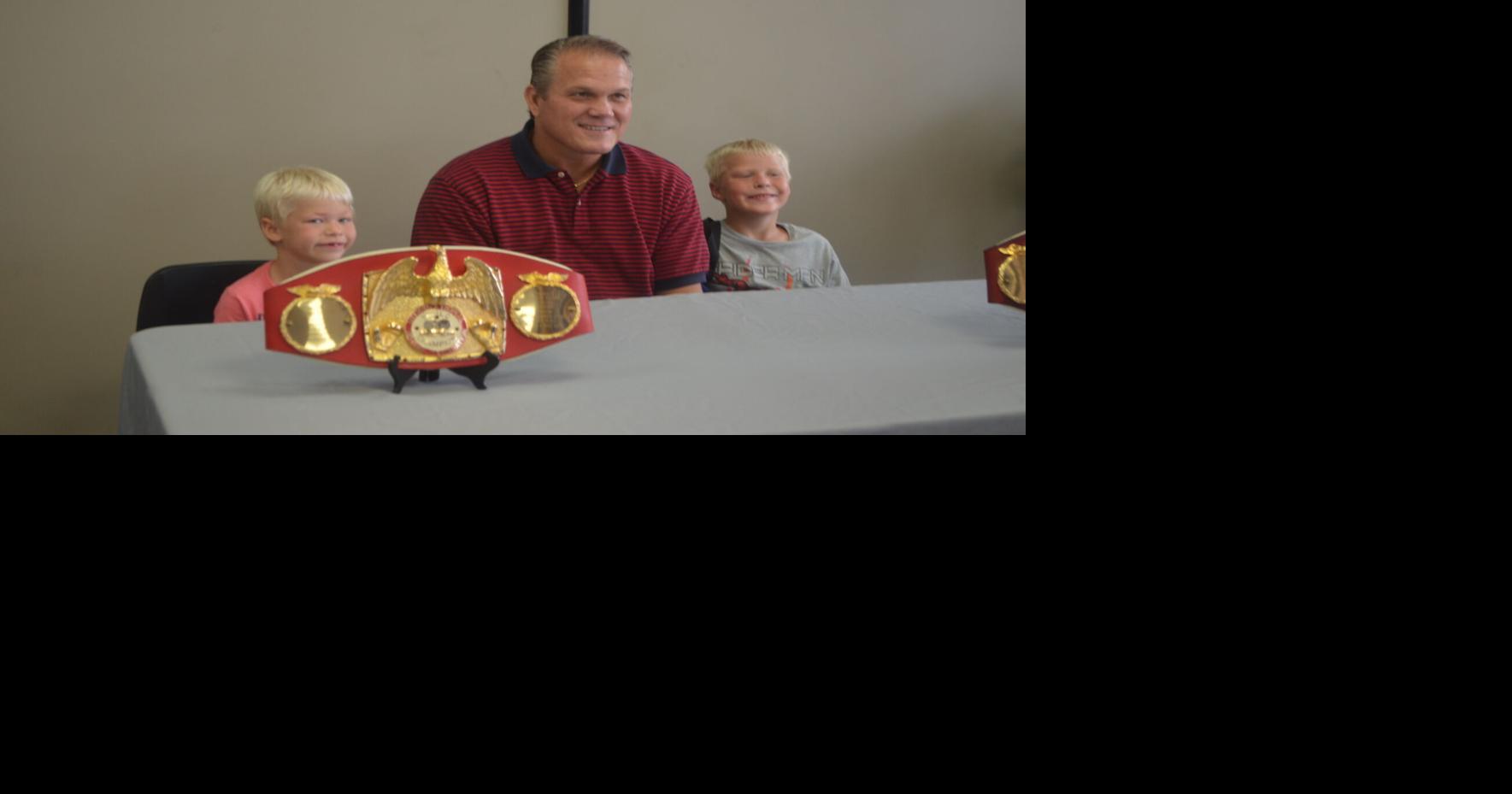 Two-time boxing champ comes to London to meet kids | Community ...