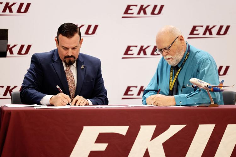 Eastern Kentucky University and Allegiant Air announce Accelerate Pilot ...