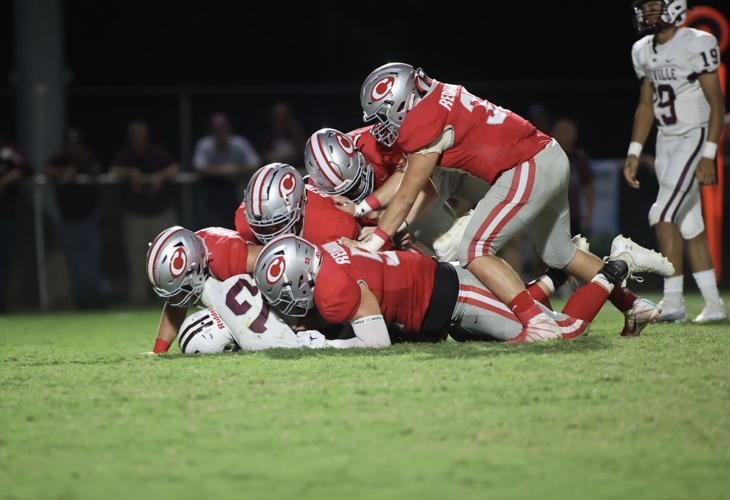 Redhounds kick off season with 24-19 win over Pikeville | Sports ...