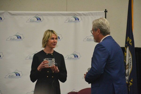 Kelly Craft visits Southern Kentucky Chamber of Commerce meeting ...
