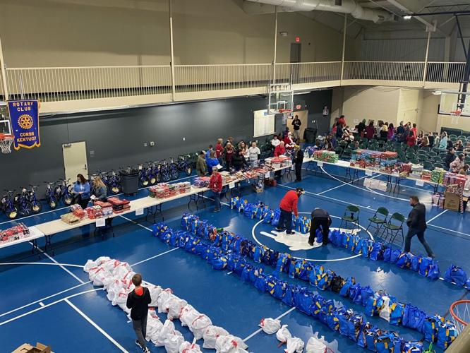 Empty Stocking Fund holds annual gift giveaway | News | thetimestribune.com
