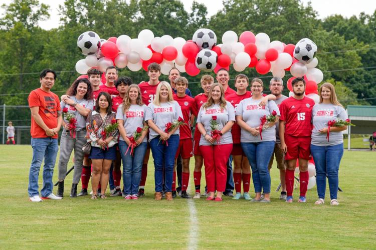 Red-hot Redhounds cruise past Whitley County | Sports | thetimestribune.com