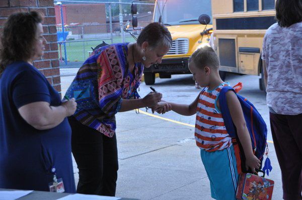 PHOTOS: Whitley County students head back to school | Local News ...