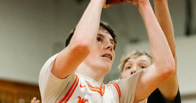 Williamsburg knocks off Lynn Camp for first win under Brandon Bargo ...