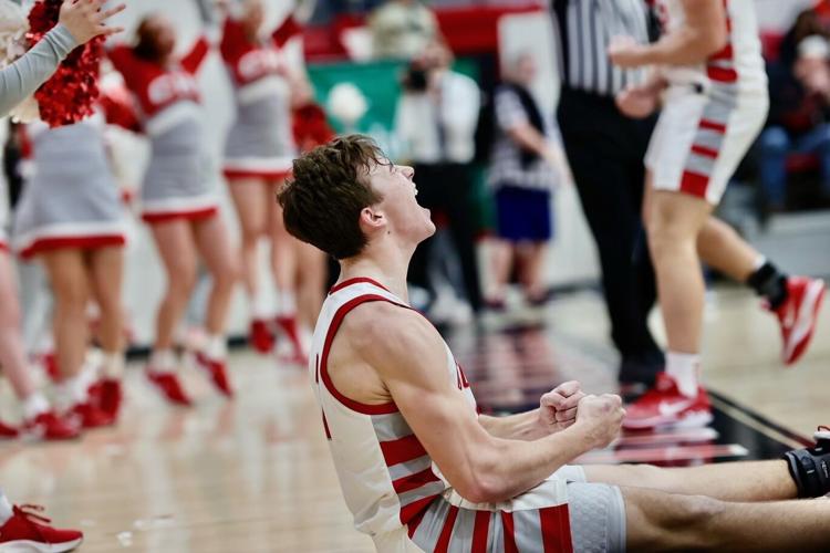 Redhounds end South Laurel’s 50th District reign with 61-59 win in ...