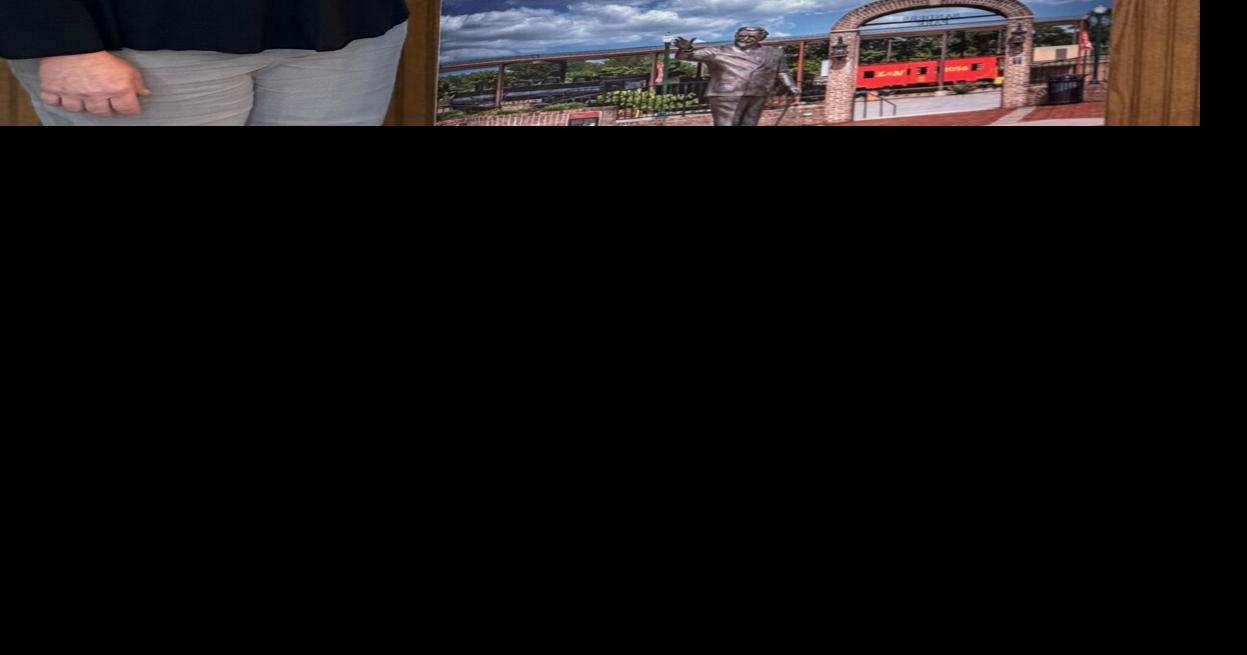 Corbin Tourism Commission says goodbye to Monhollen | News ...