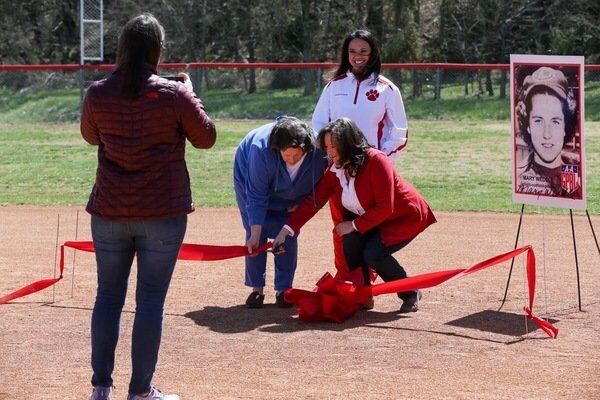 Corbin softball field dedicated in honor of legendary Mary Weddle Hines ...