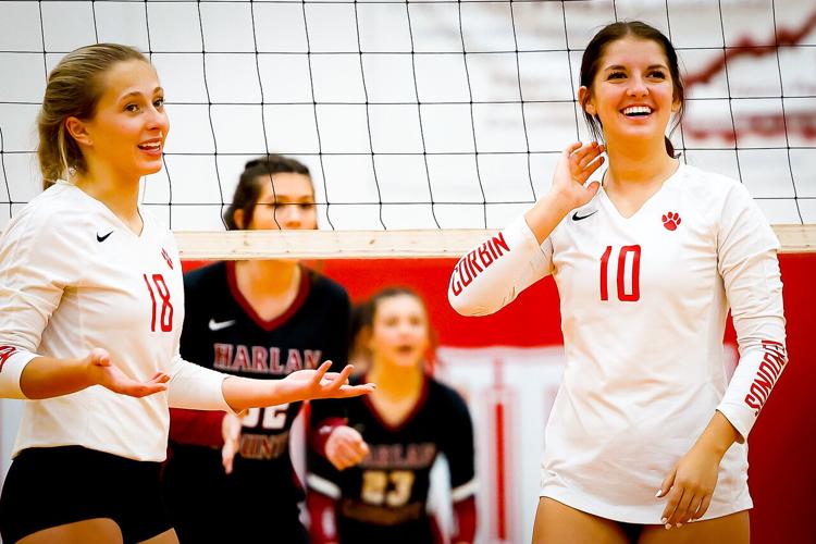 Lady Redhounds cruise past Harlan County in 13th Region Volleyball ...