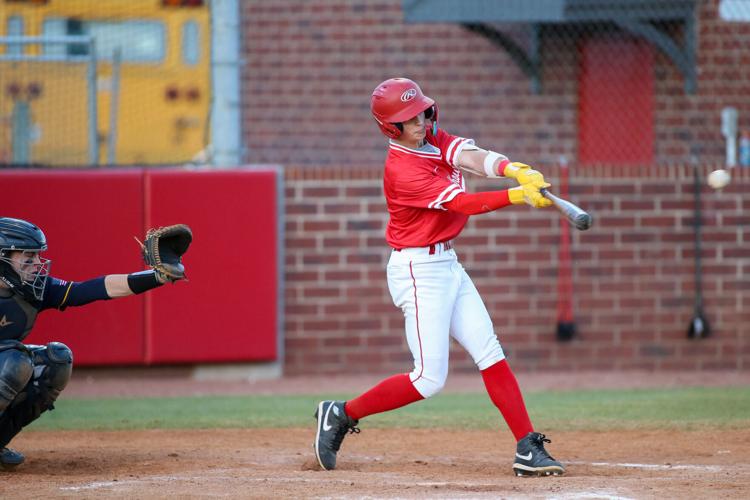 Redhounds lose hard-fought battle with Sayre | Sports | thetimestribune.com