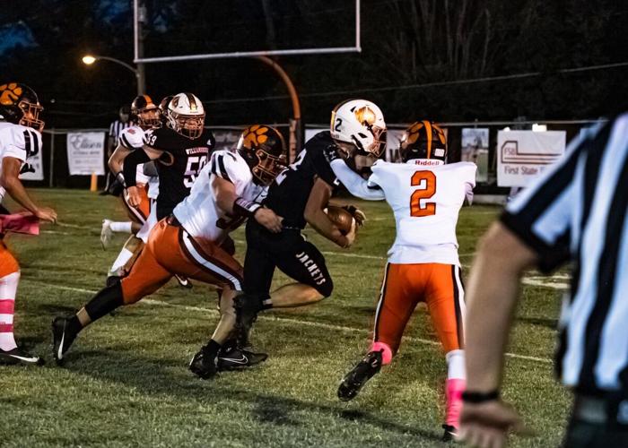 Yellow Jackets notch 29th straight district win, hand Lynn Camp, 50-0 ...