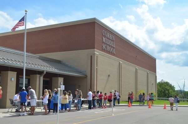 Chromebooks, other supplies handed out to Corbin students | Local News ...