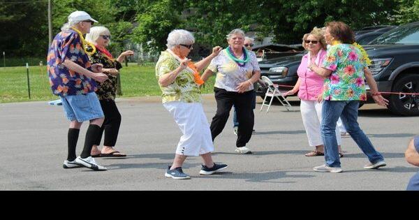 Senior citizens come out for dancing, fellowship during Spring Fling ...