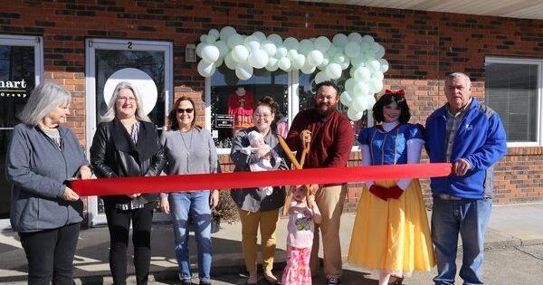 Noah + Moses celebrates opening with ribbon cutting | Local News ...