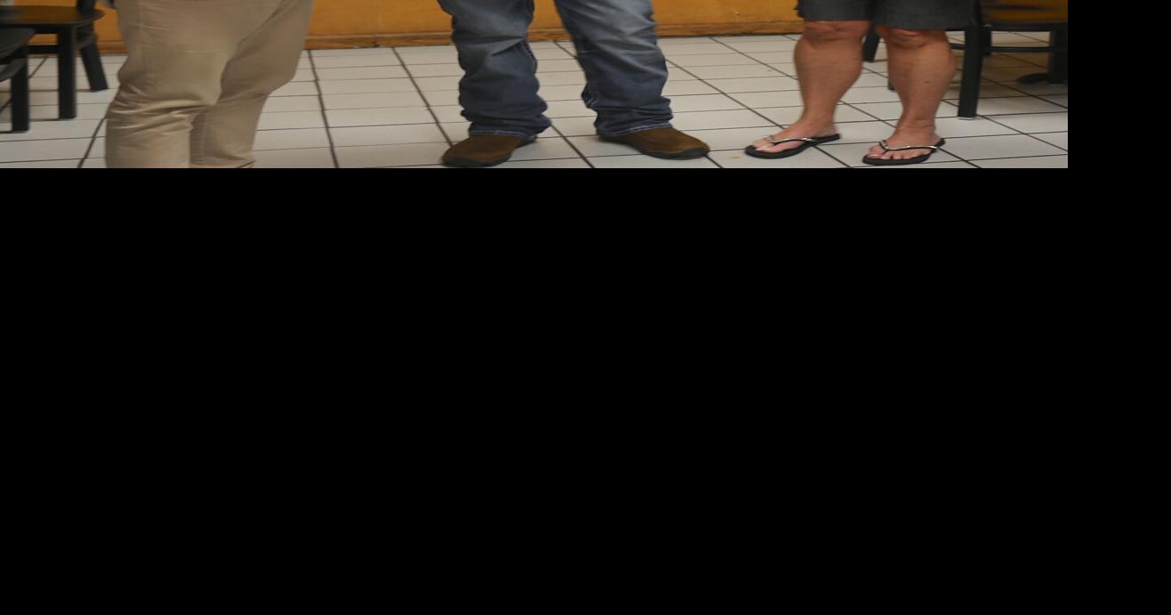 Sen. Rand Paul presents Bubby's BBQ with Small Business of the Week ...