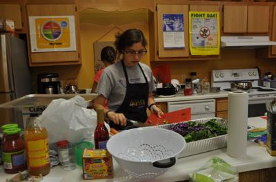 Bon appétit: Rookie cooks learn kitchen skills | News | thetimestribune.com