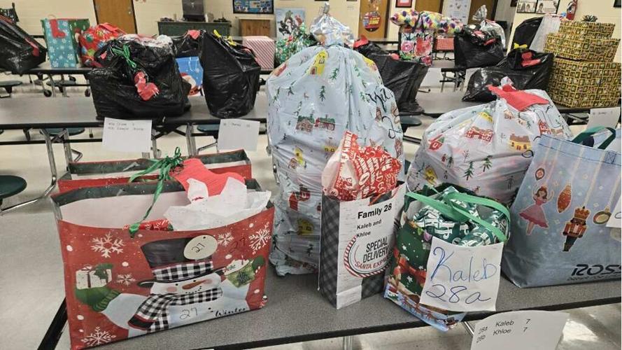 Hundreds of gifts given out in community tradition | Community News ...