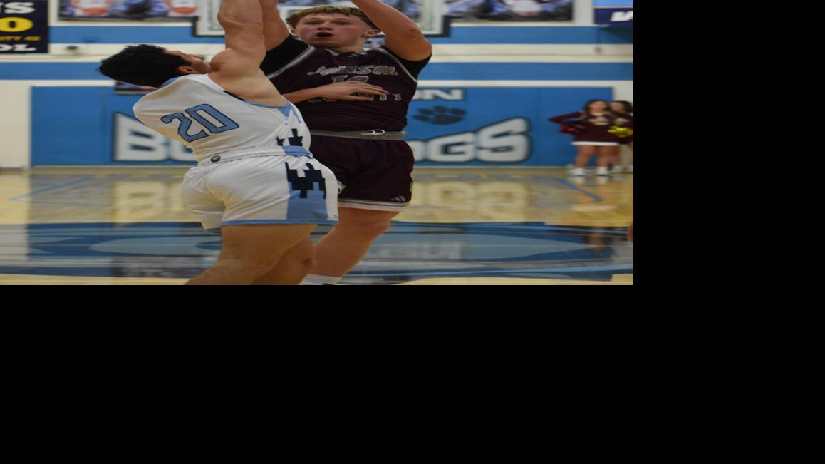 Horns split games on road | Sports | thetomahawk.com