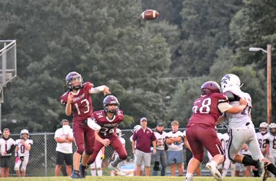 JCMS Horns top the Warriors 30-28 | Sports | thetomahawk.com