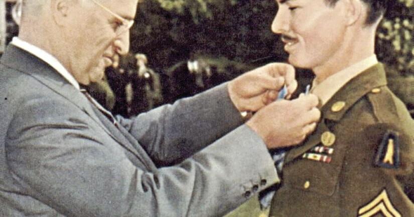 Desmond Doss, an unlikely hero, that served his country in WWII without ...