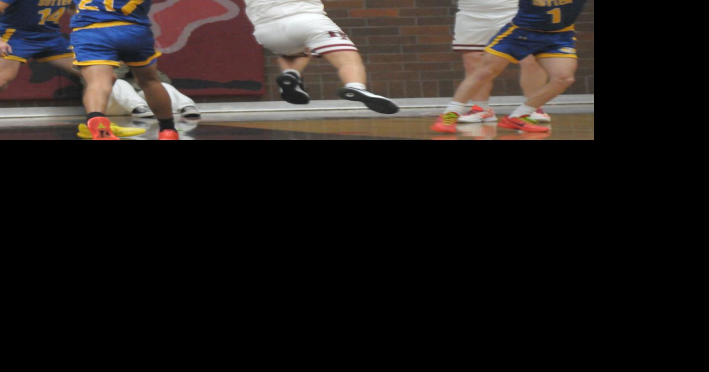 Bruins boys and girls basketball spilt at Sutter | Sports | theunion.com