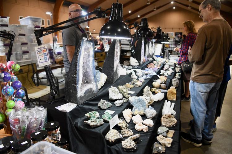 Gem and Mineral Show dazzles with displays of fossils, crystals, and ...