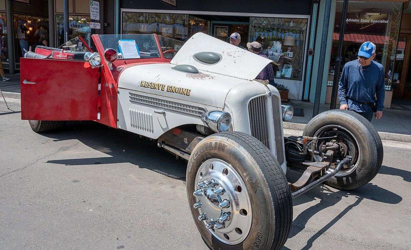 Cool car club: Vintage and antique vehicles on display at annual car ...