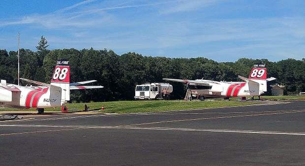 They’re here: Air tanker 89 joins air attack base for season | News ...