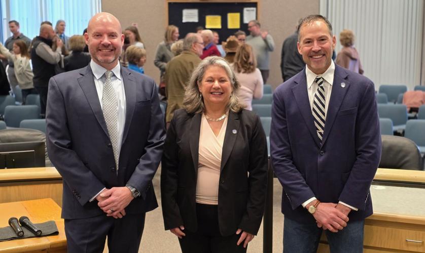 Ready to serve: Three county supervisors sworn in to office | News ...