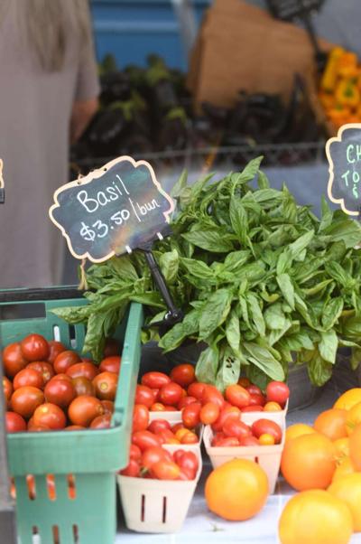 Nevada City's outdoor Farmers Market returns | News | theunion.com