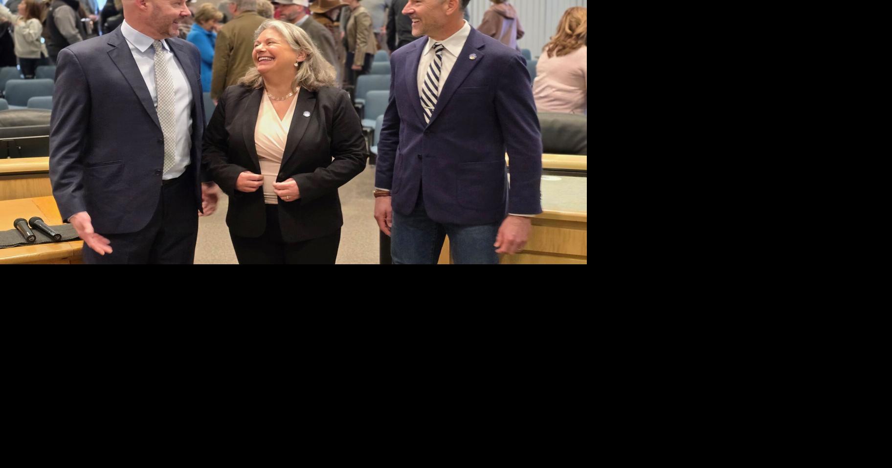 Ready to serve: Three county supervisors sworn in to office | News ...