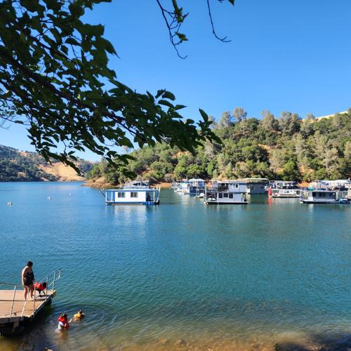 Nevada County Captures: Cooling off in Englebright lake | Multimedia ...