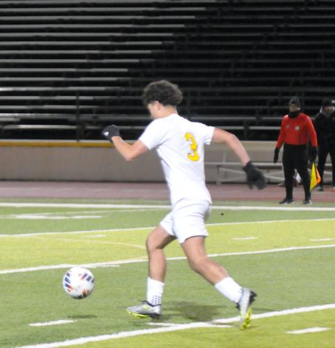 Nevada Union fights hard but falls to Placer 3-0 | Sports | theunion.com