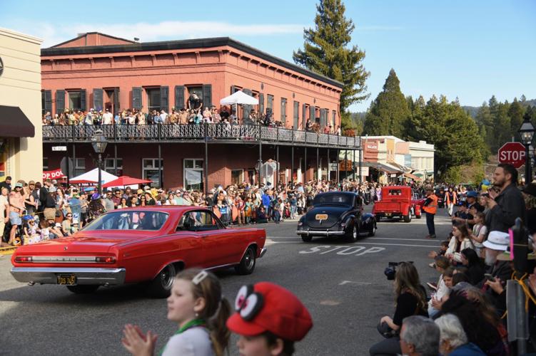 Nevada City Mardi Gras brings the beads to Nevada County (PHOTO GALLERY ...