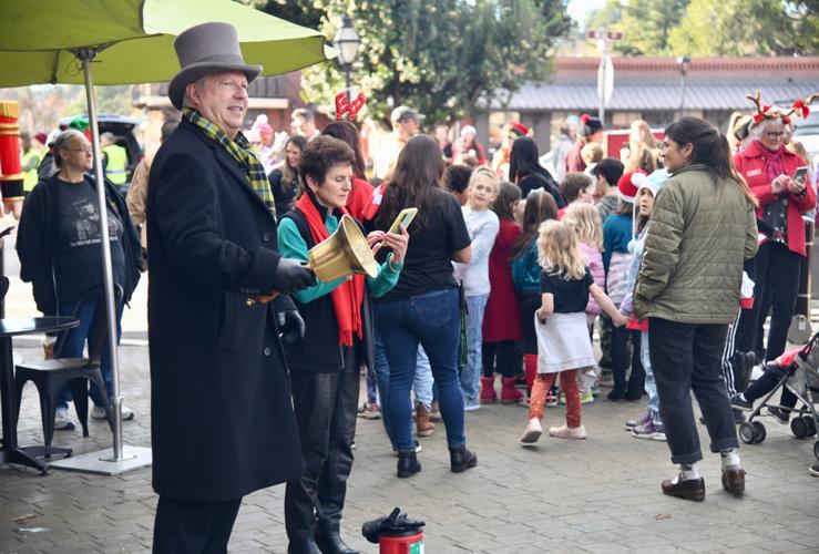 Keeping the tradition of giving: 140th annual Donation Day Parade takes ...