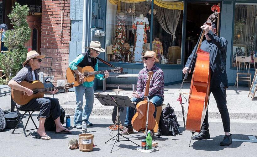 Cool car club: Vintage and antique vehicles on display at annual car ...