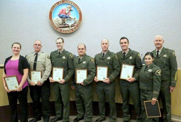 ‘We’re a family:’ Sheriff welcomes new deputies at swearing-in ceremony ...