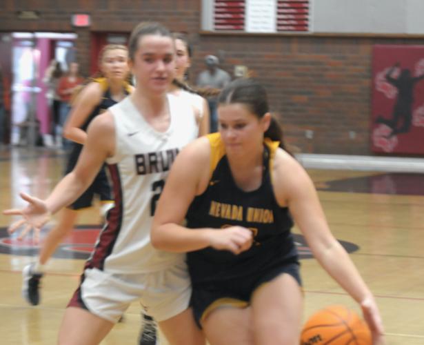 Bruins start slow but beat Miners 52-27 | Sports | theunion.com