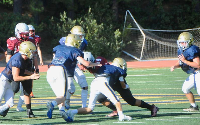 Miners & Bruins take first snaps of the season against each other ...