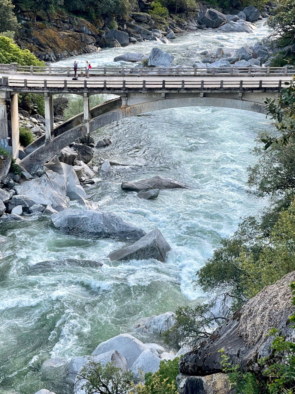 Busy weekend to see lower temps before moderate heat wave: Spaulding ...